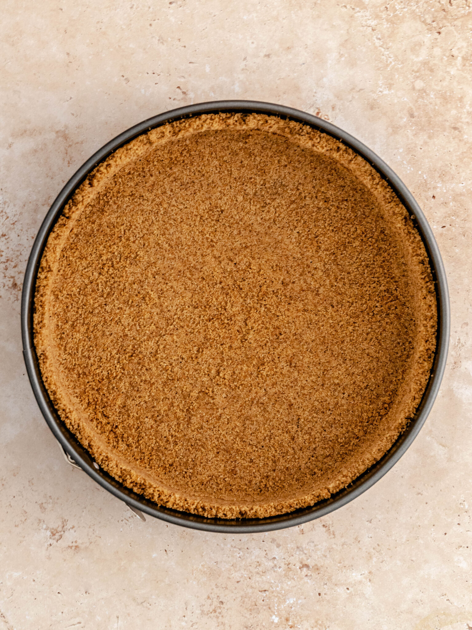 Apple Crumble Cheesecake - Julie Marie Eats