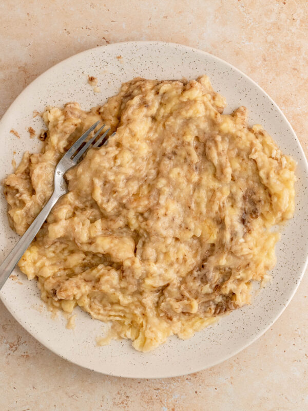 Banana Sponge Cake - Julie Marie Eats