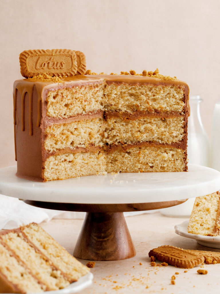 Biscoff Cake - Julie Marie Eats