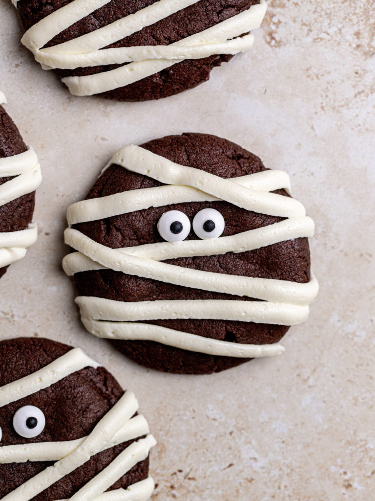 Halloween Mummy Cookies - Julie Marie Eats