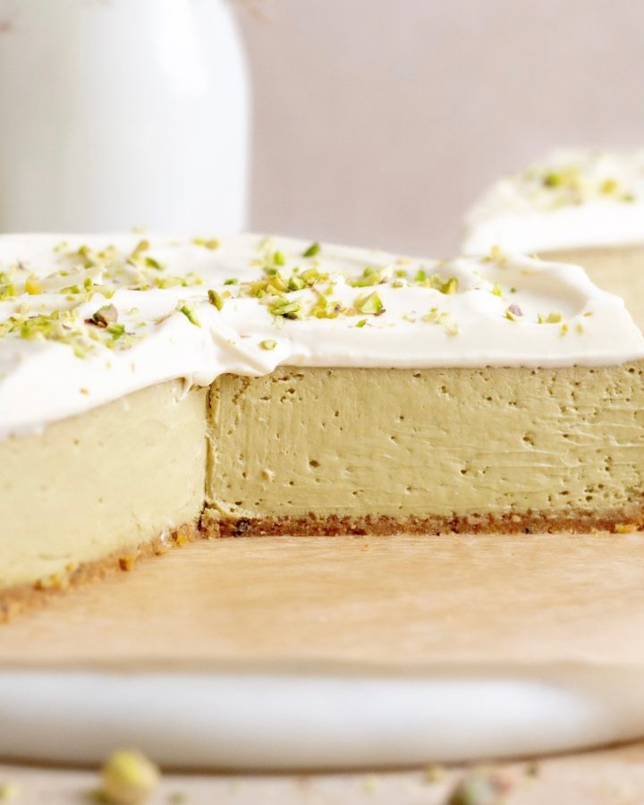 Twix Cheesecake - Julie Marie Eats